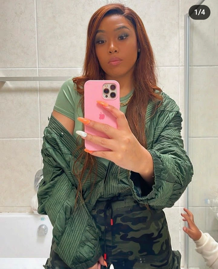 Simphiwe Ngema's son photo bombs her so much that she ends up posing ...